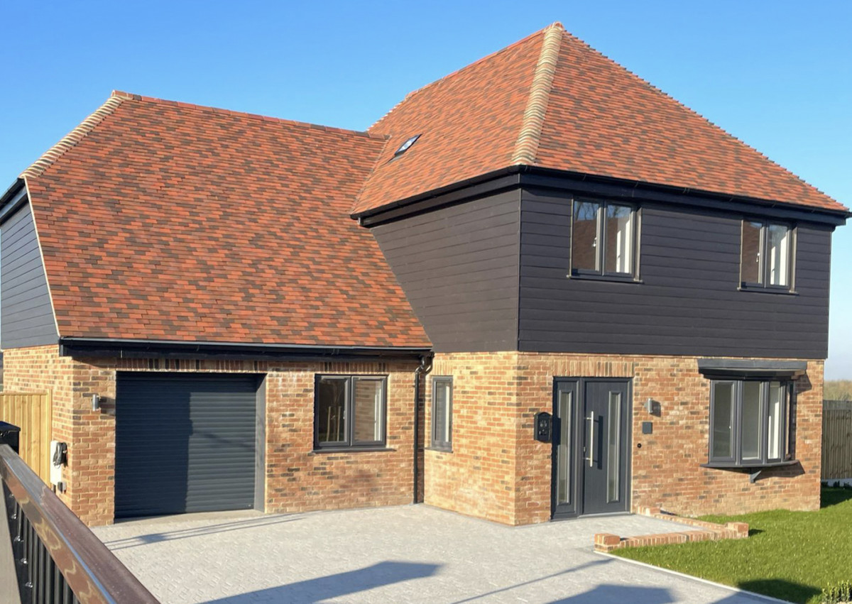 Edilians “The Berkshire Mix” a distinctive roof tile blend